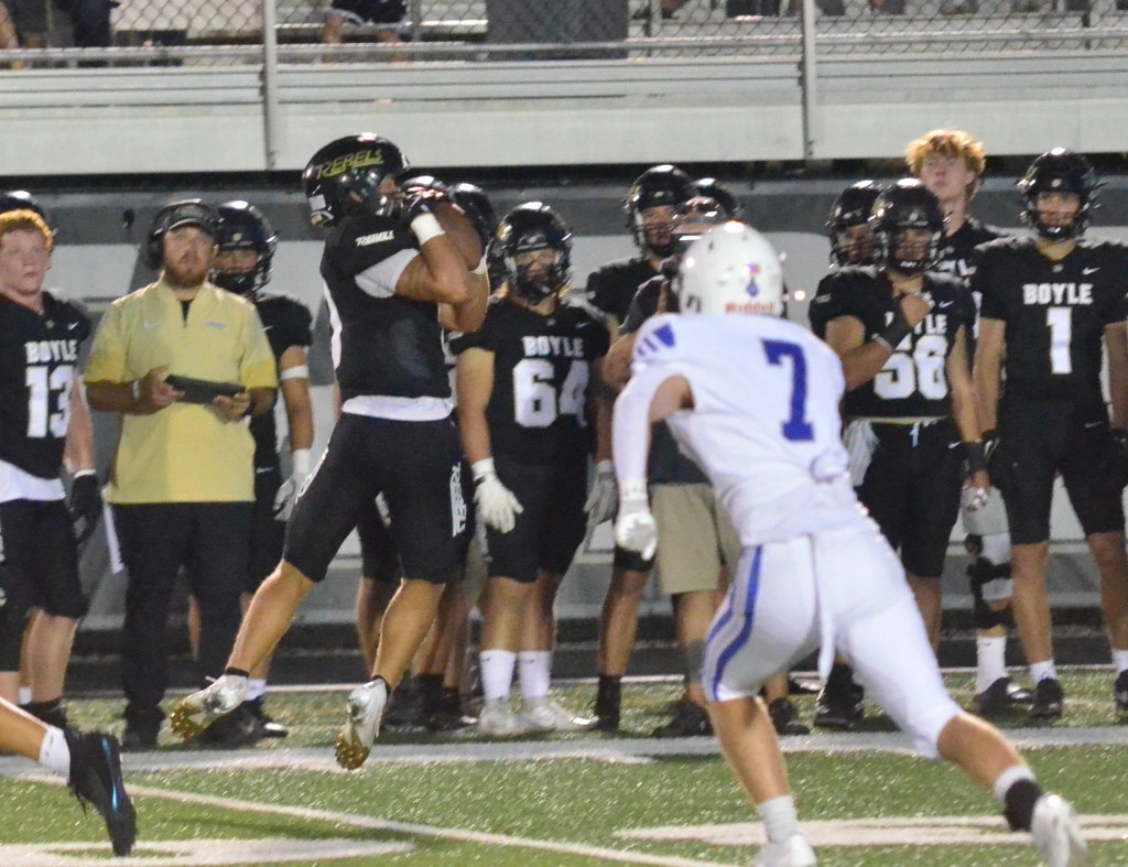 Boyle gets off the mat to edge LCA | The Advocate-Messenger